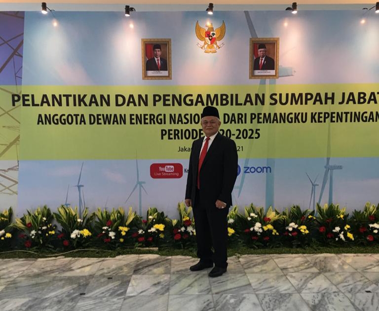 Sah! Anggota DEN Periode 2020-2025 Resmi Dilantik Menteri ESDM » Berita ... Sah! Anggota DEN Periode 2020-2025 Resmi Dilantik Menteri ESDM » Berita ...