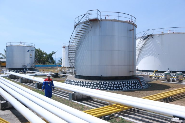 Bangun 12 Tanki Baru, Pertamina Perkuat Infrastruktur Energi di Indonesia Timur » Berita energi ...