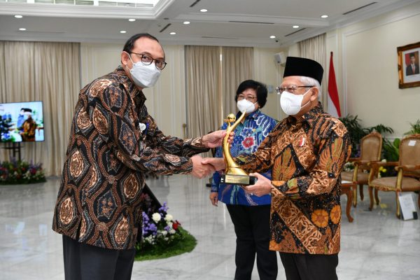 Mantab! Subholding Upstream Pertamina Panen Tujuh Proper Emas » Berita energi & Minerba Hari Ini ...