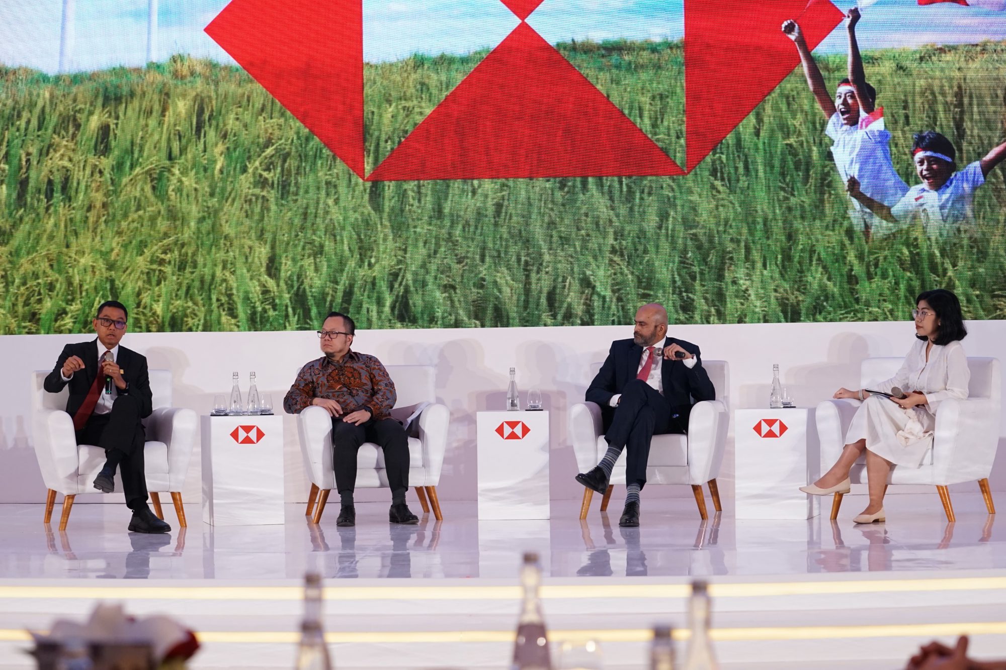 PLN Dukung Percepatan Transisi Energi Menuju Net Zero Emission » Berita ... PLN Dukung Percepatan Transisi Energi Menuju Net Zero Emission » Berita ...