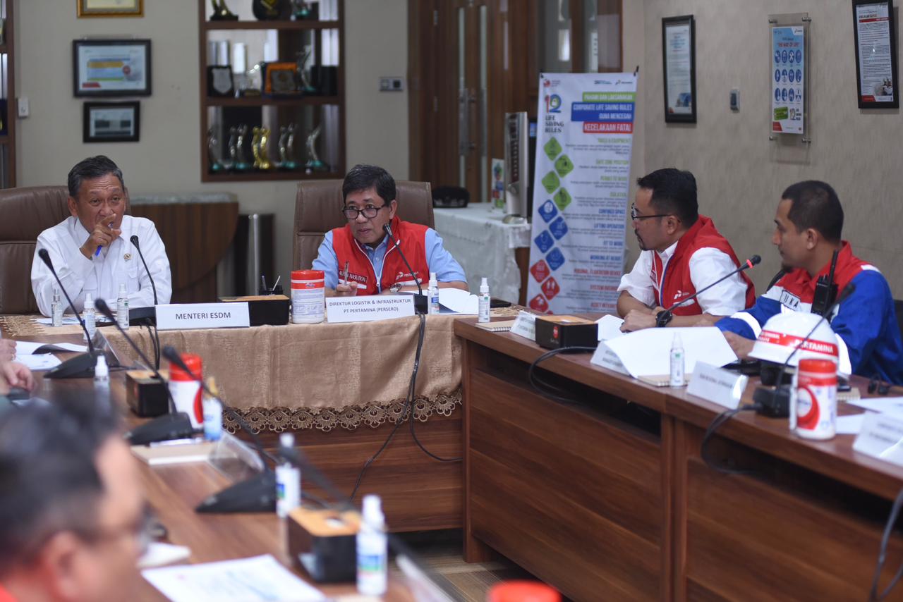 Menteri ESDM Tinjau Kesiapan Pertamina Jatim Hadapi Lebaran » Berita ... Menteri ESDM Tinjau Kesiapan Pertamina Jatim Hadapi Lebaran » Berita ...